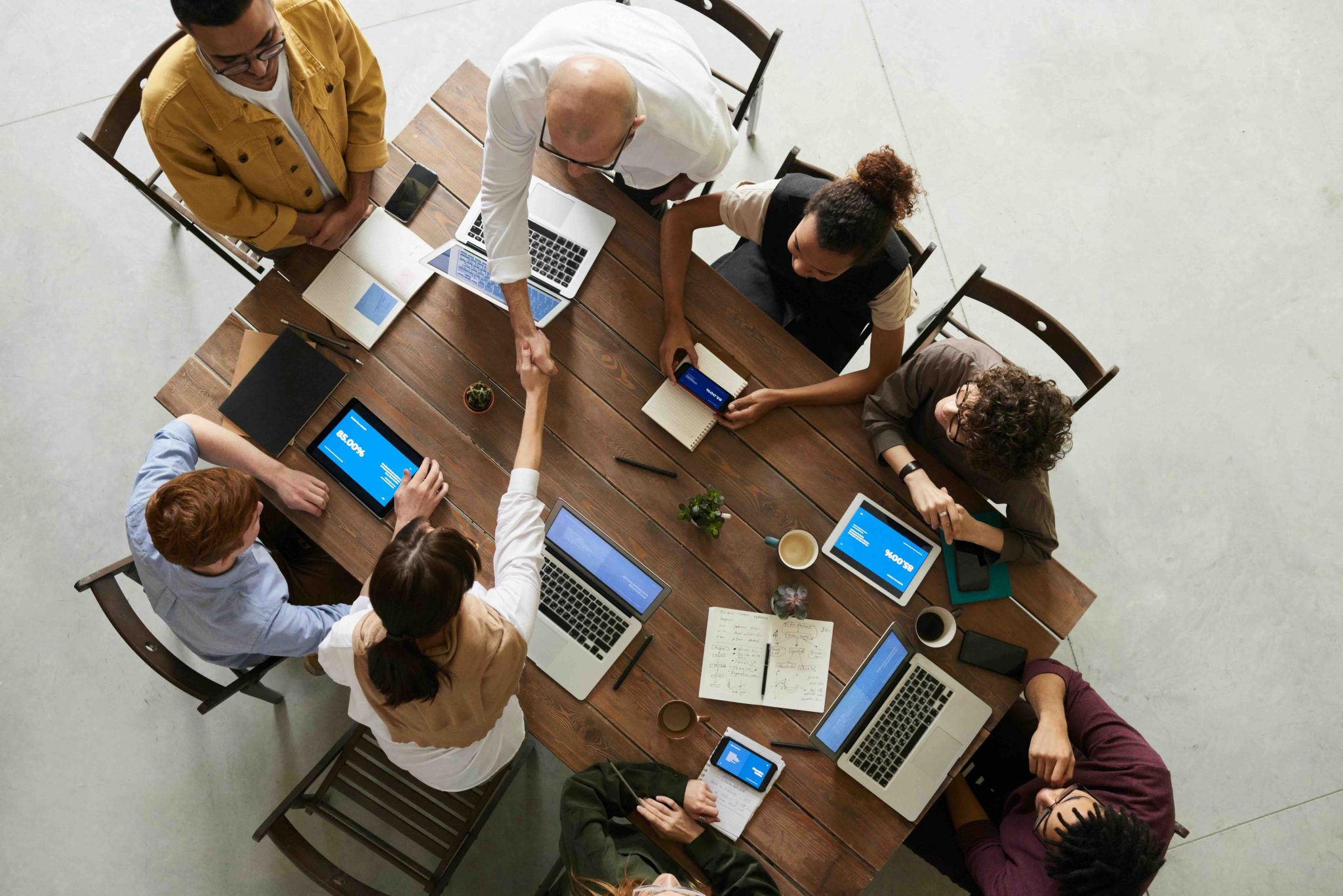How to Build Strong Relationships with Your Peers - VJ'S INSIGHTS